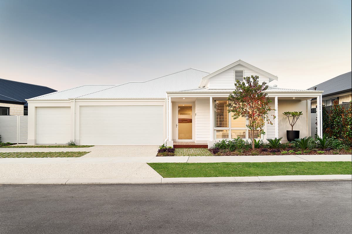 Dale Alcock Homes - 10 Display Homes and 16 Home Designs - realestate ...