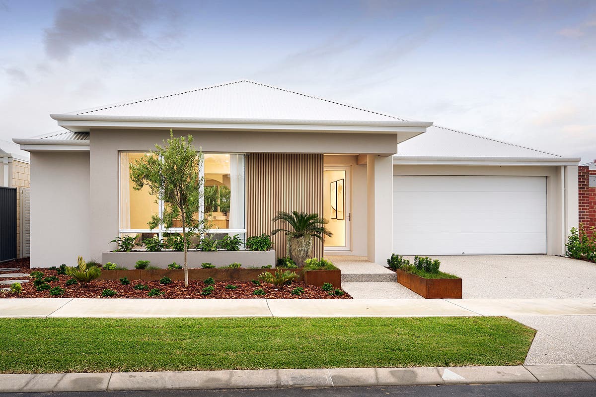 Dale Alcock Homes - 11 Display Homes and 16 Home Designs - realestate ...