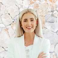 Stephanie Marshall - Harcourts Property Centre - Wellington Point ...