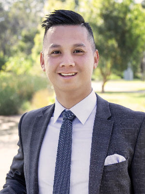 iSell Group - Real Estate Agency Profile