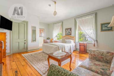 Victoria House, 7 Tyers Street, Portland, VIC 3305 - Hotel, Motel ...