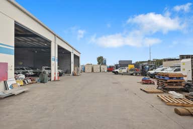 Leased Industrial & Warehouse Property at 1392 Kingsford Smith Drive ...