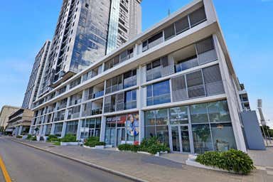 Queens Riverside, 8-10 Adelaide Terrace, East Perth, WA 6004 - Shop ...