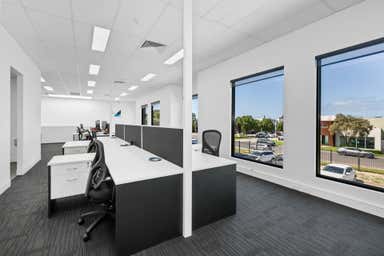 Sold Industrial & Warehouse Property at 6 Akuna Drive, Williamstown ...