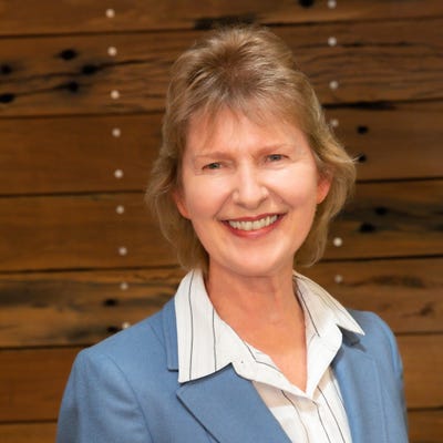 Robyn Edwards - Sutton Anderson - CROWS NEST - realcommercial.com.au