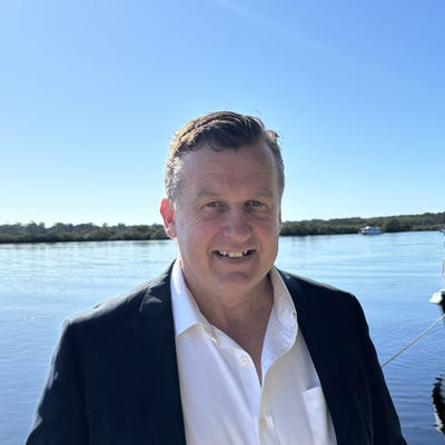 Stuart Sinclair - Ray White Tea Gardens/Hawks Nest - TEA GARDENS ...