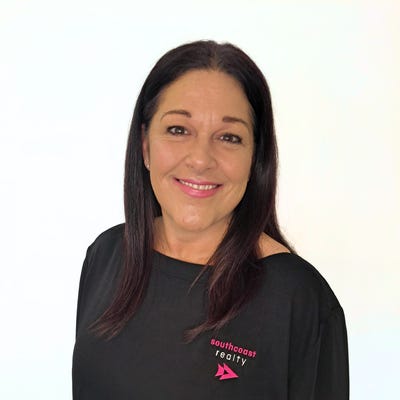 Sarah Munday - South Coast Realty - RLA241454 - realcommercial.com.au