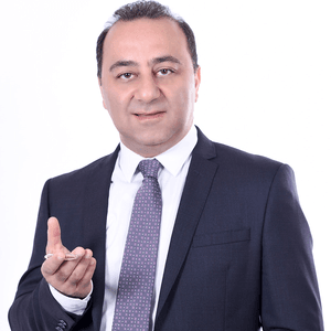 Amir Tabatabaei - Axiom Realty - ST PETERS - realcommercial.com.au