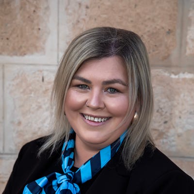 Shannon Foster - Harcourts EP Coast - realcommercial.com.au