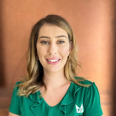 Emma Daines - McCrae Property Group - BOWEN - realcommercial.com.au