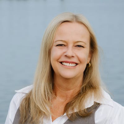 Coralie Cooper - Raine & Horne Commercial - Port Macquarie ...