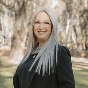 Lisa Edwards - Andrew Jenkins Real Estate - COBRAM - realcommercial.com.au
