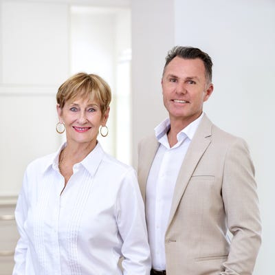 Jane Doogan & Dean McMurtrie - LJ Hooker - Solutions Gold Coast ...