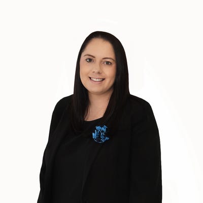 Amy Cartwright - Harcourts - Arundel - realcommercial.com.au