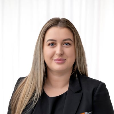 Laura Ritchie - One Agency Sunbury Region - SUNBURY - realcommercial.com.au