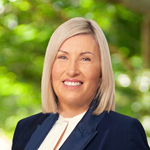 Debbie Hollibone - Ray White - Sunbury - realcommercial.com.au