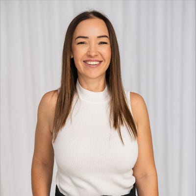 Rebecca Coe - Illawarra Estate Agents - realcommercial.com.au