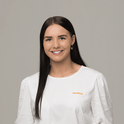 Ruby Kalimnios - Raine & Horne - Eastern Shore - realcommercial.com.au