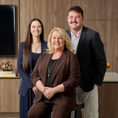 Jane Macken & Emma Irwin - LJ Hooker - Woden | Weston - realcommercial.com.au