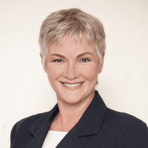 Wendy Georgiou LREA - Ocean Blue Realty - Surfers Paradise ...