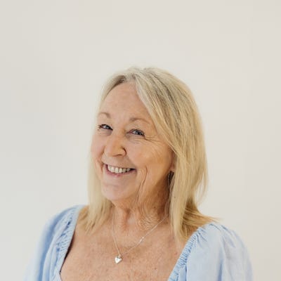 Vicki O'Connell - Crystal Waters Property Solutions - PALM BEACH - realcommercial.com.au