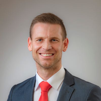 Steven Lamb - Professionals Manning - realcommercial.com.au