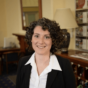 Louise Sutton - Sexton Glover Watts - Mount Barker (RLA 63301 ...