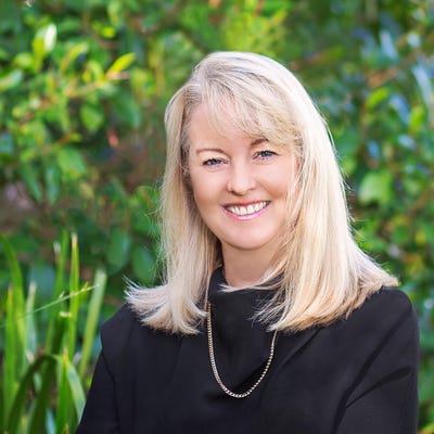 Deanne Hansom - LJ Hooker - Cannon Hill - realcommercial.com.au