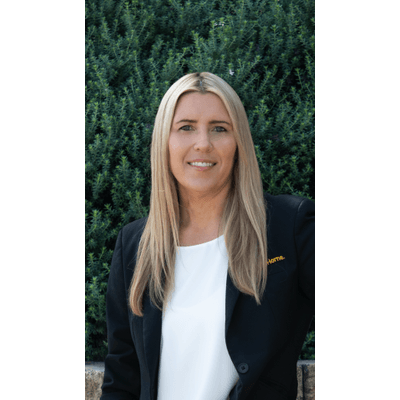 Sarah Stewart - Raine & Horne - Cameron Park and East Maitland - Sales ...