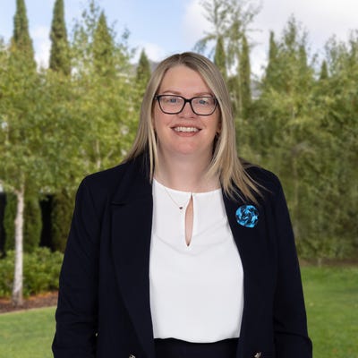 Leanne Chapman - Harcourts TDP Group - realcommercial.com.au