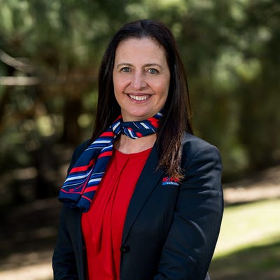 Cristina Botha - RE/MAX Extreme - realcommercial.com.au