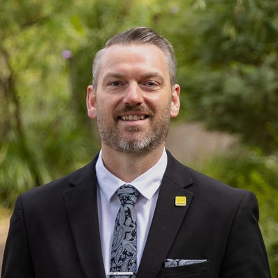 Chris McKay - Ray White - Lara - realcommercial.com.au