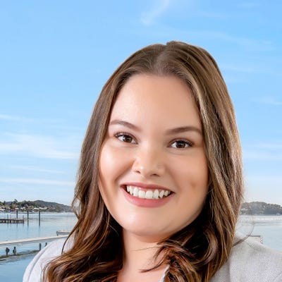 Jessica Gilmore - First National Real Estate Toronto - Warners Bay ...