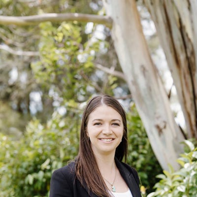 Emma Chapman - Ray White Townsend Real Estate - realcommercial.com.au