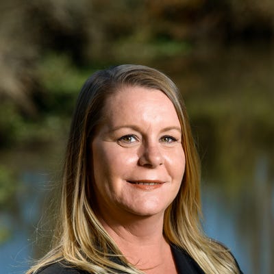 Leah Bates - Maloney's The Estate Agent - Kingston - realcommercial.com.au