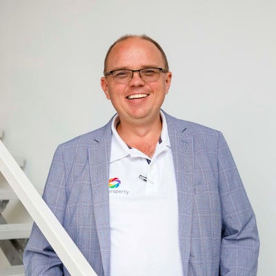 Matthew Groves - ilookproperty - HEAD OFFICE - realcommercial.com.au