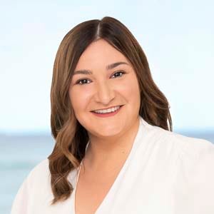 Jessica Robertson - PRD Burleigh Heads - - realcommercial.com.au