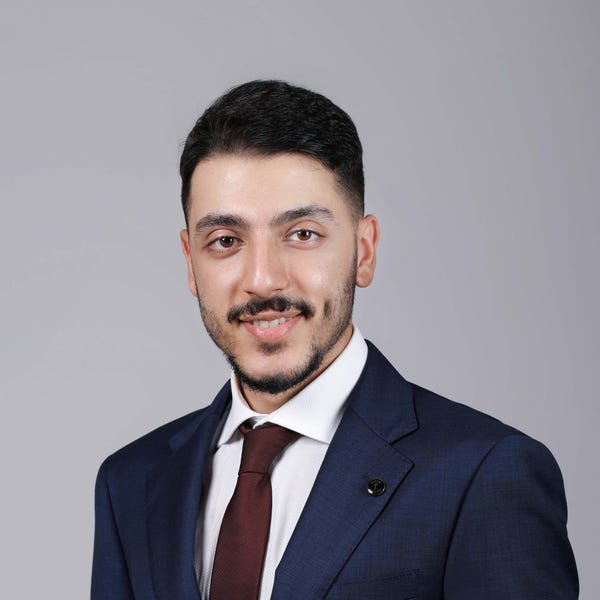 Ethan/Ehsan Mohammadrezaeibidgoli - Plus Notable - CASTLE HILL - realestate.com.au