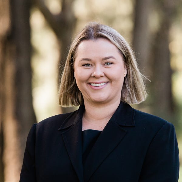 Sara Georgiou - Peter Milling & Company - realestate.com.au