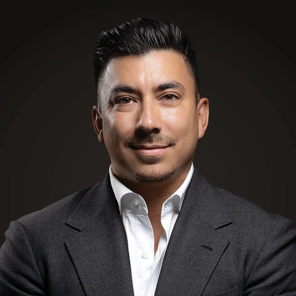 JONATHAN VIEWEY - Manor Real Estate - realestate.com.au