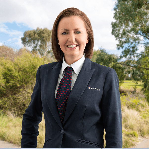 Michelle Bright - Barry Plant - Melton - realestate.com.au