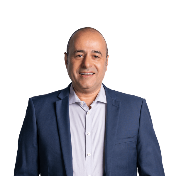 Denis Stavropoulos - James Perry - Oakleigh - realestate.com.au