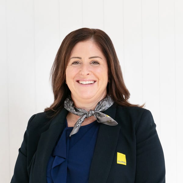 Renae Kroh - Ray White - Thompson Partners - realestate.com.au