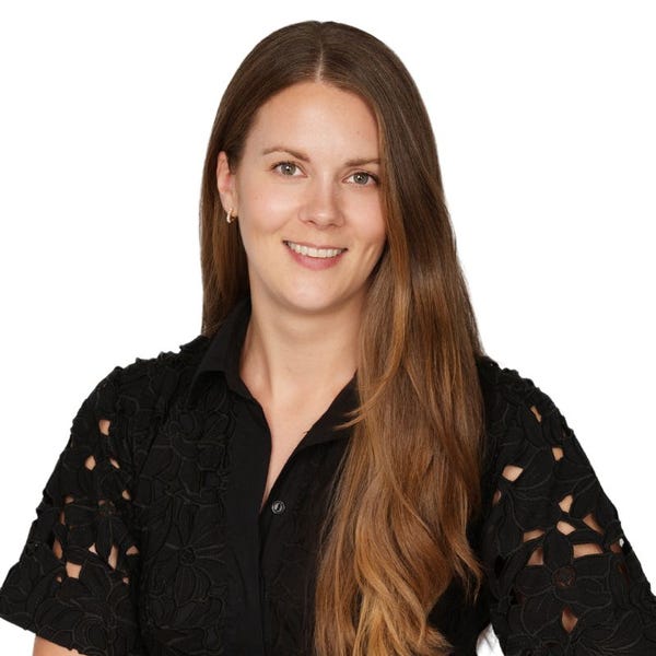 Holly Hook - LJ Hooker - Cairns Edge Hill - realestate.com.au