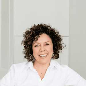 Maria Lee - JONZUN LEE - Spring Hill - realestate.com.au