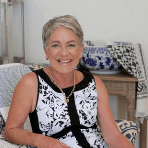 Debra O'Neill - Raine & Horne - Port Stephens - realestate.com.au