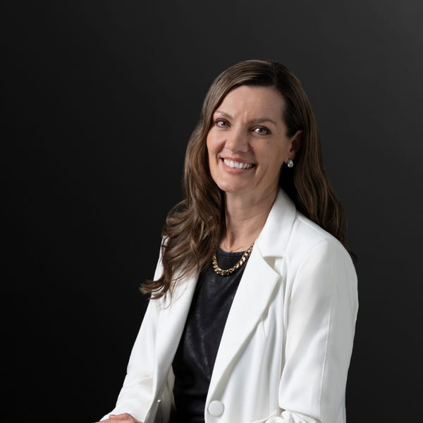 Amanda Draper - Edward Thomas - - realestate.com.au