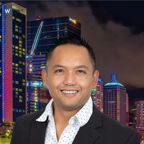 Kris Castillo - Vision Homes Real Estate - BRACKEN RIDGE - realestate ...