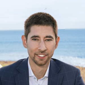 Tom Kneebone - Century 21 Khan Realty - HALLETT COVE RLA 328625 ...