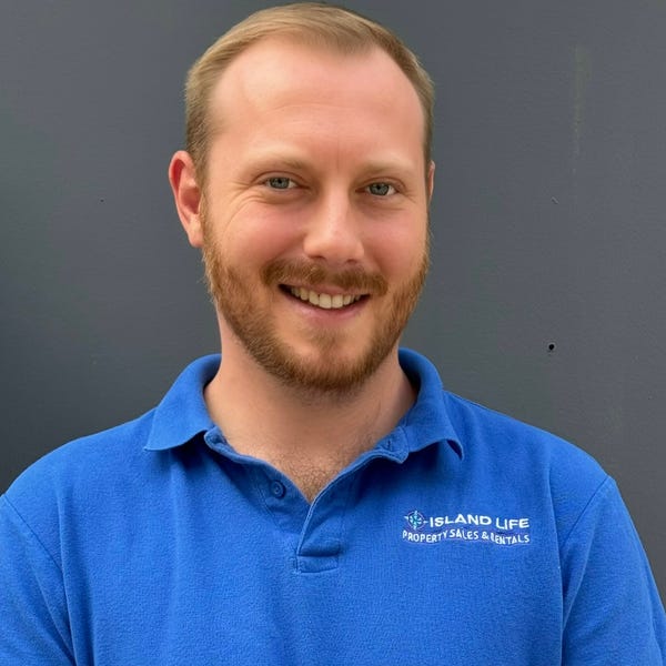Rhys Franz - Island Life Property Sales & Rentals - RUSSELL ISLAND ...